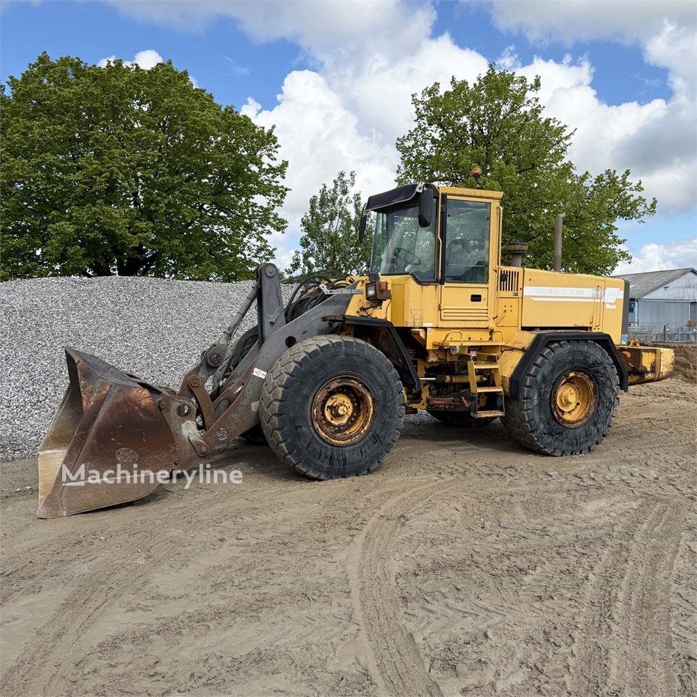 Prodaje se Volvo L120 C prednji utovarivač na aukciji