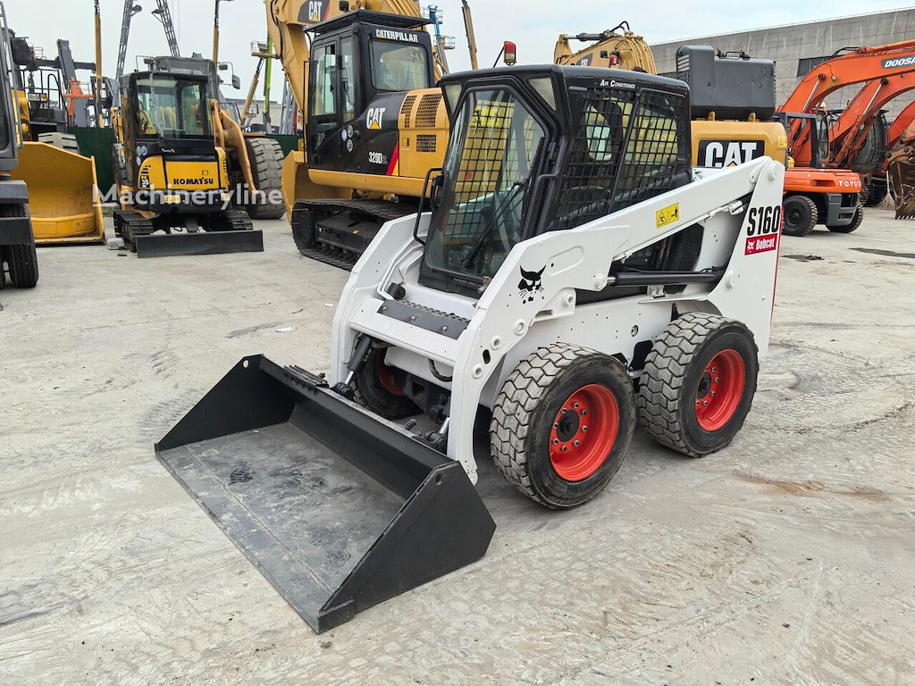 Bobcat S160 mini utovarivač