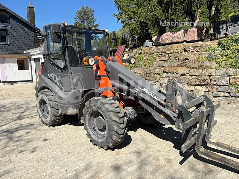 Mecalac Ax 850 with forks and loader-bucket teleskopski prednji utovarivač