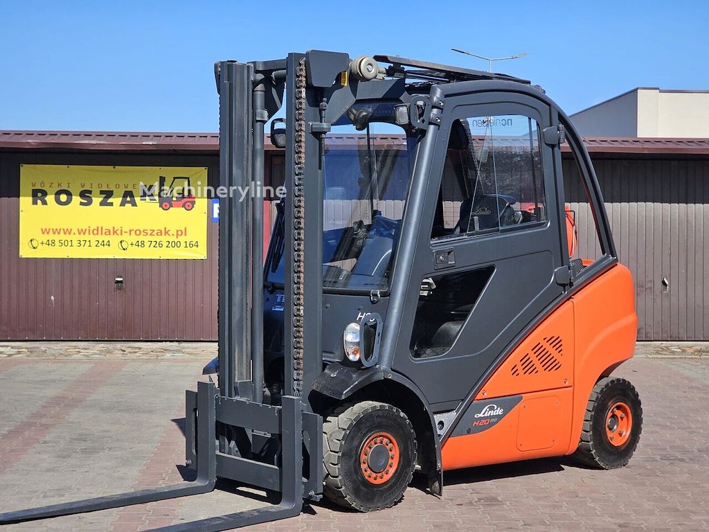 Linde H20T-02 viljuškar na gas