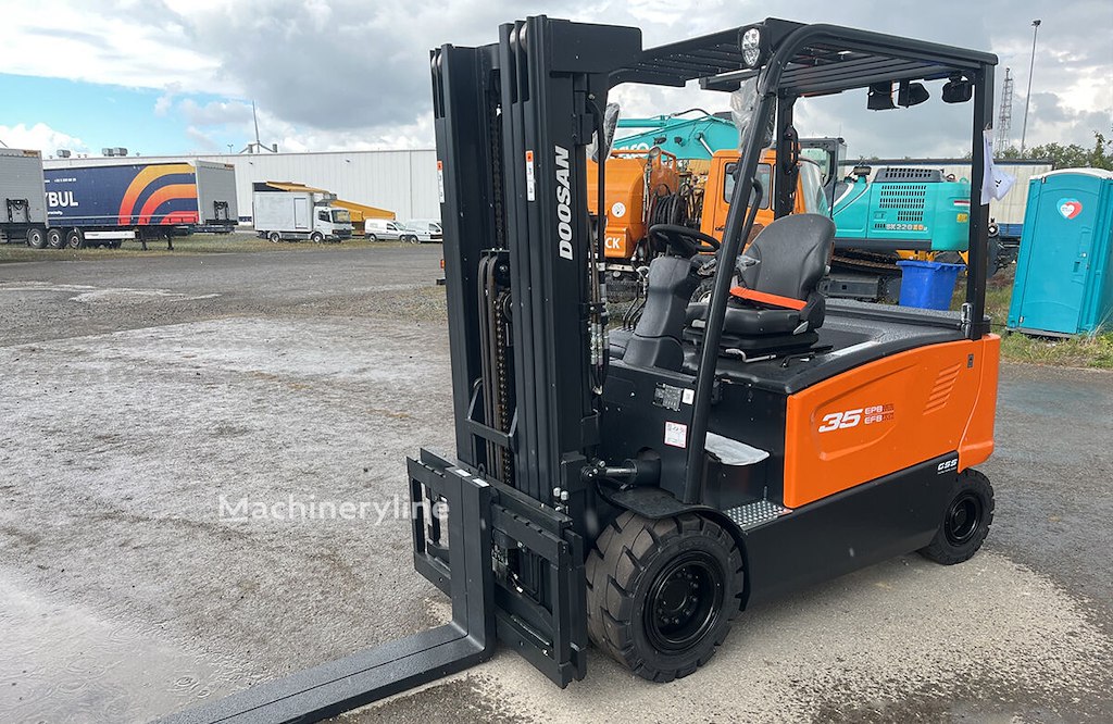 Novi Doosan B35X električni viljuškar