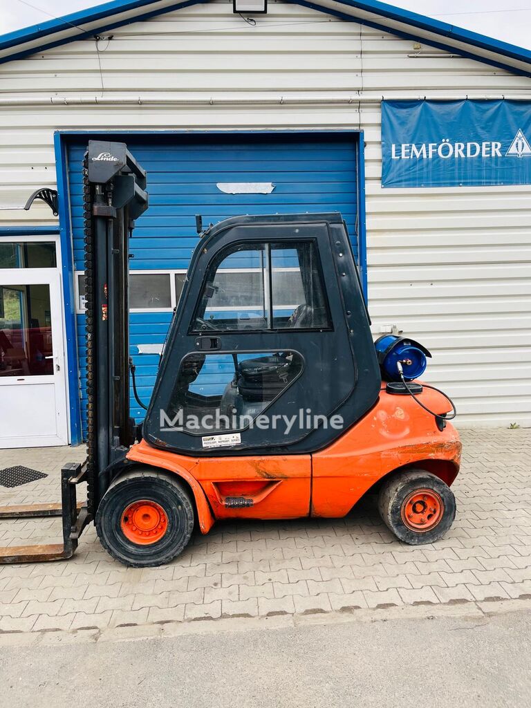 Linde H 30 viljuškar na gas