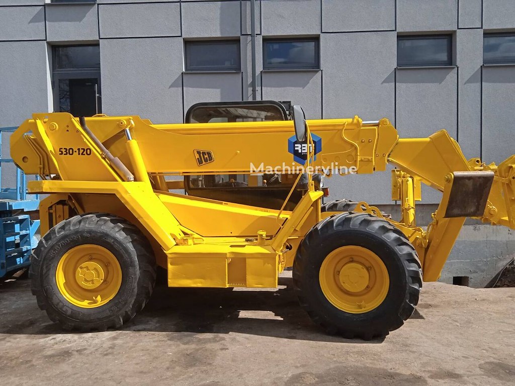 Izdajem JCB 530-120 teleskopski utovarivač
