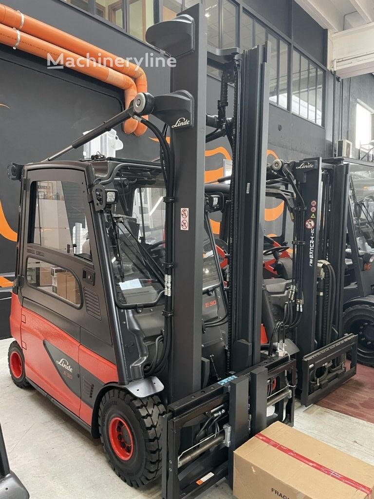 Novi Linde E30L-01 električni viljuškar