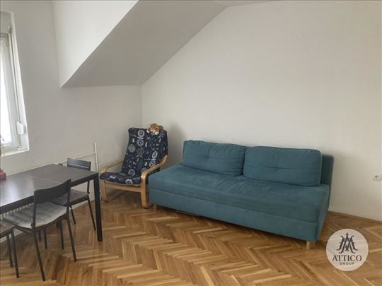 Dvosoban stan u mirnoj ulici- Telep- 44m²