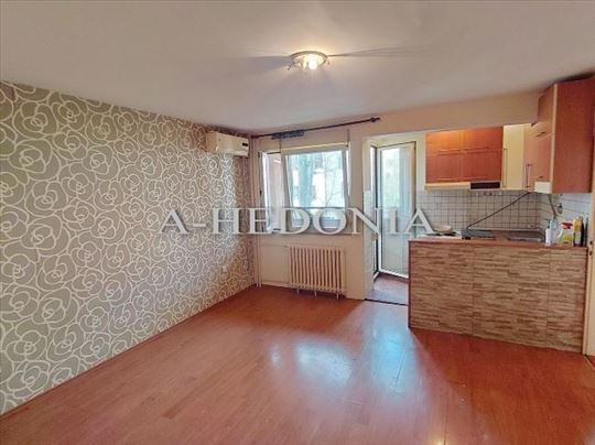 Mirijevo, V. Afrića; 1.5, renoviran, prazan
