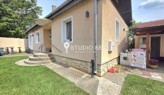 Zrenjanin, Lesnina, Kuća, 3.0, 111m2