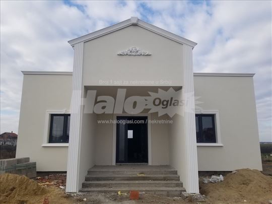 Moderna kuća u Borči – 140 m² + krovna terasa 140