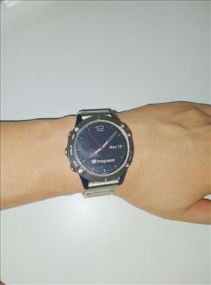 Garmin Fenix 6 i metalna narukvica