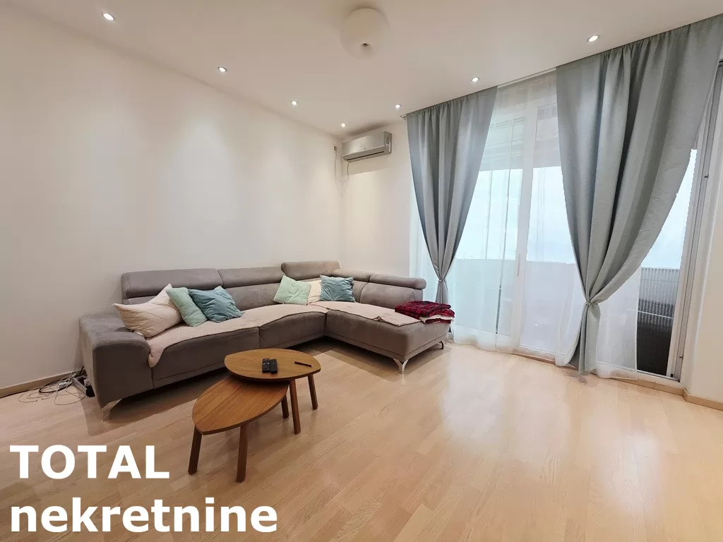 Stan,NOVI SAD,NOVA DETELINARA,kv: 97.00, € 303800, ID: 1102620
