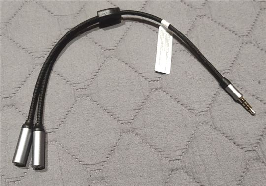 Uredi oglas: 3,5mm Dual Jack Audio Splitter - Kabl