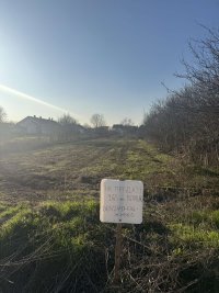 Prodajem plac u Moroviću-Šid