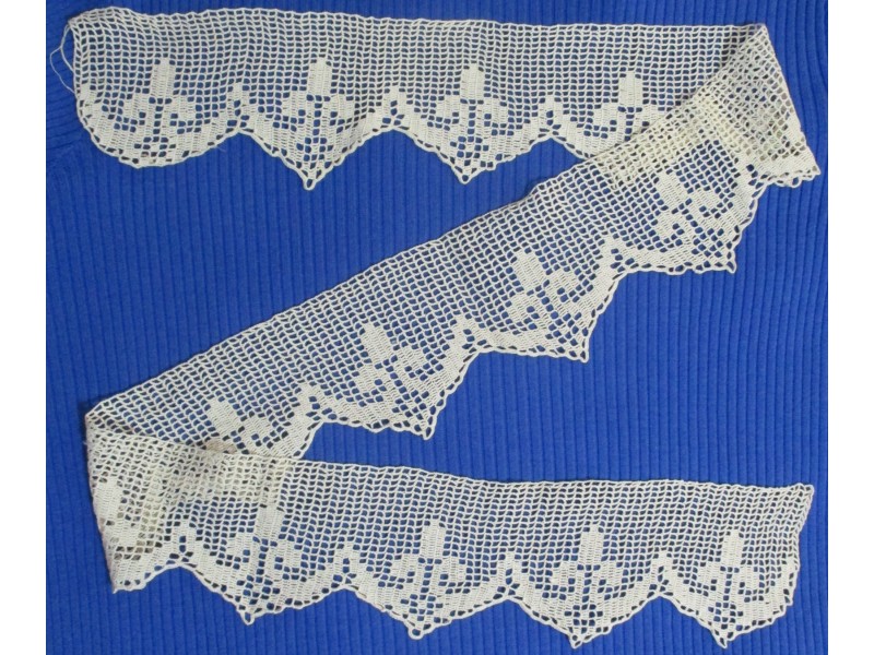 Milje za vitrine - 136 x 10 cm