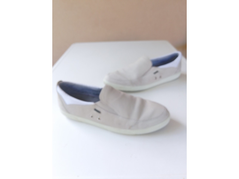 ----ARA----BR.40 GORE TEX.
