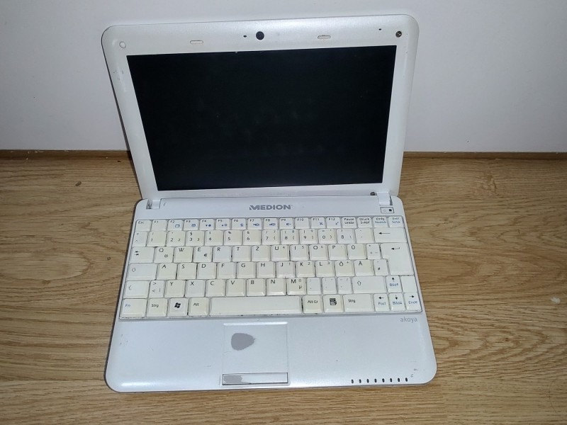 Medion Akoya E1212 intel atom n270, 2gb ddr2,čitaj opis