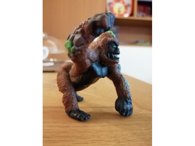 Schleich Eldrador kamena gorila