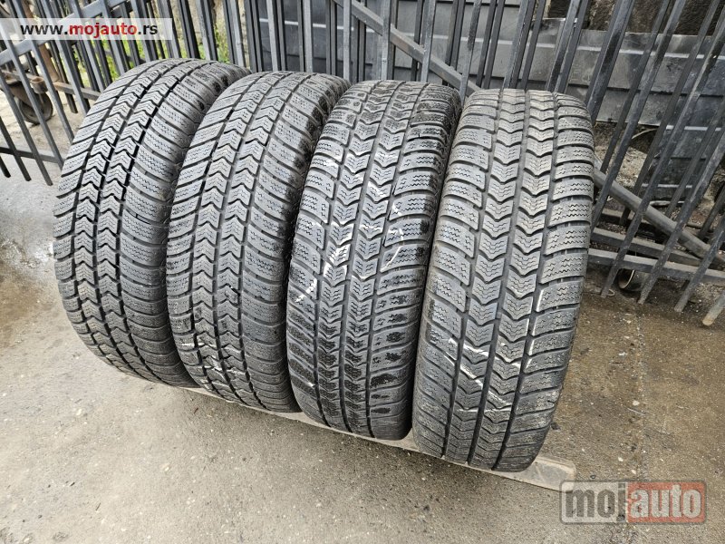 225-75-16C Semperit teretne gume za kombi vozila kao nove