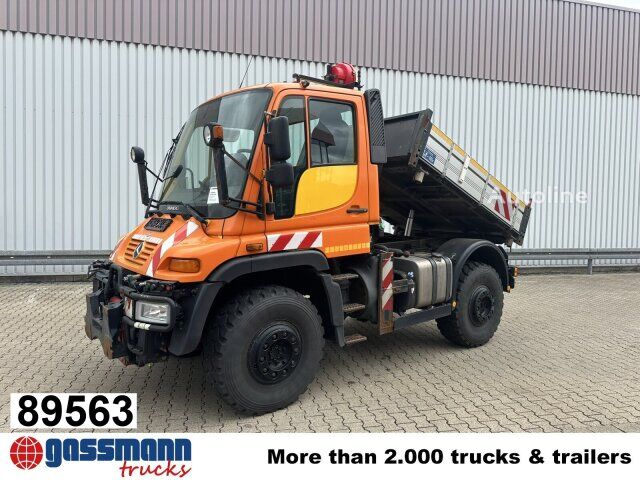 Mercedes-Benz Unimog U 400 kiper