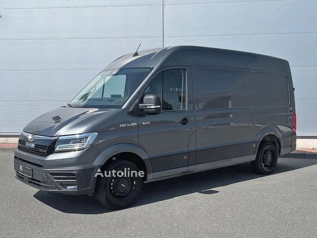 Novi MAN TGE 3.200 Kasten minibus furgon