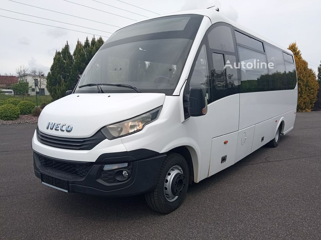 IVECO Rosero putnički minibus