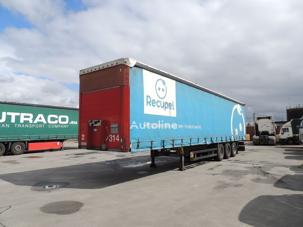 Schmitz Cargobull Tautliner poluprikolica sa kliznom ceradom