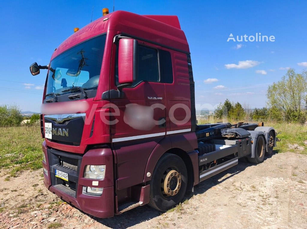 Prodaje se MAN TGX 26.440 6X2 rol kiper sa kukom na aukciji