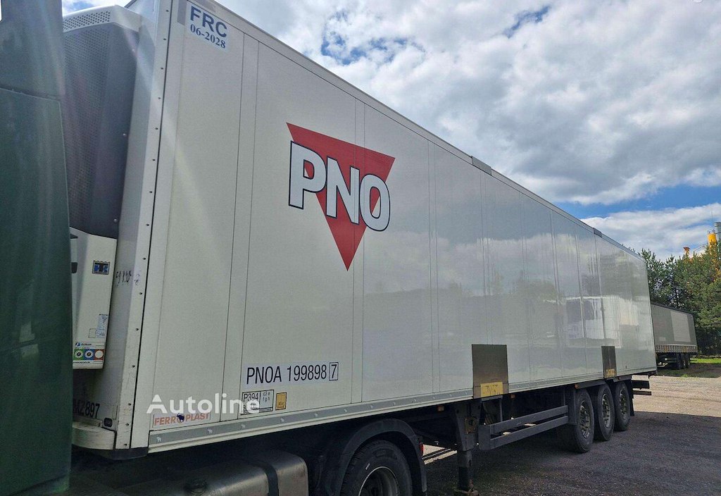 Schmitz Cargobull SKO24 DoppelSchtok poluprikolica hladnjača