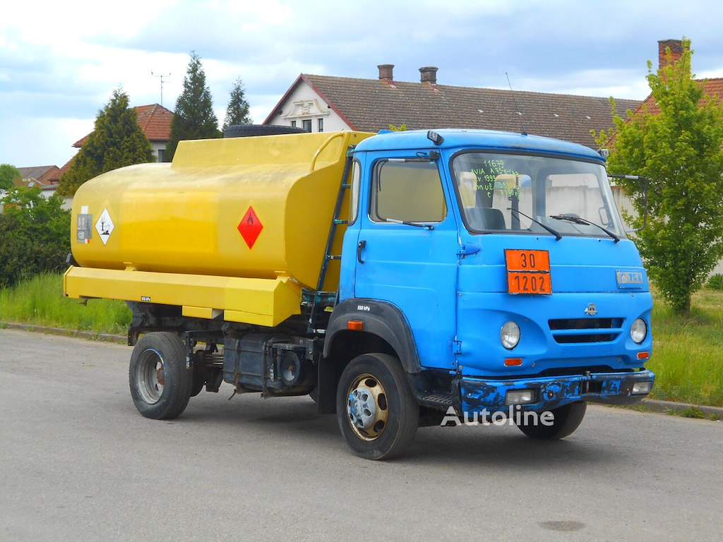 Avia A75-K-CAB-03 autocisterna za gorivo po rezervnim delovima