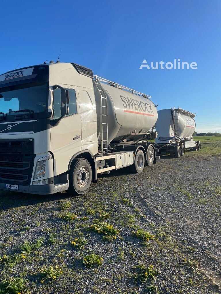 Prodaje se Volvo FH vozilo za stočnu hranu na aukciji