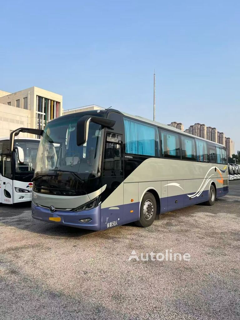 Yutong C12 turistički autobus