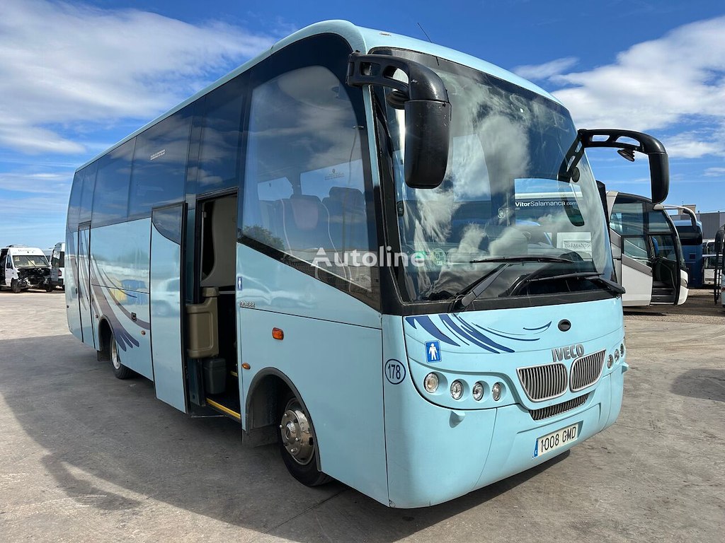 IVECO FAREBUS 100E24 turistički autobus
