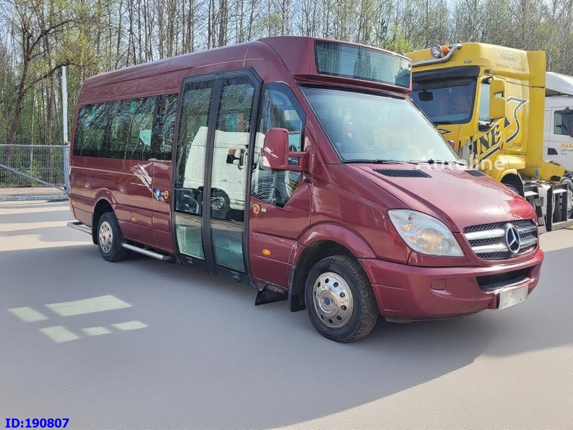 Mercedes-Benz Sprinter 516 City35 turistički autobus