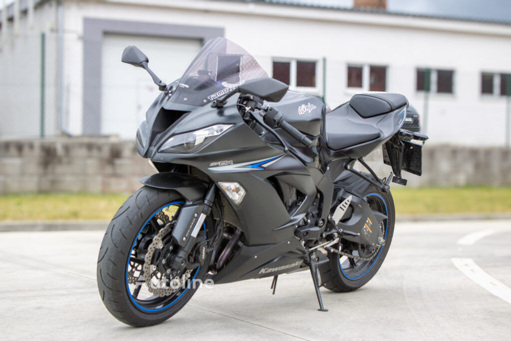 Kawasaki Ninja 600 ZX-6R ABS / AJ NA SPLÁTKY / PROTIÚČET / motocikl