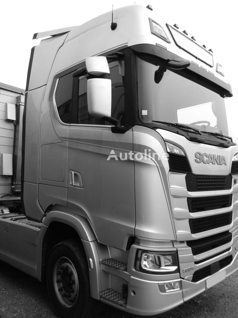 Scania S590 tegljač
