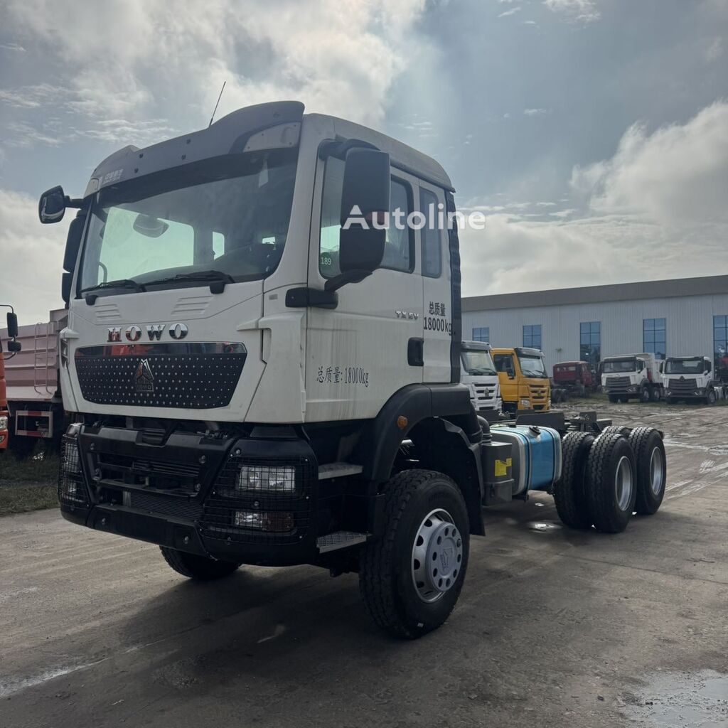 Howo TX 371 tegljač