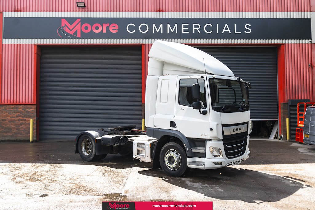 DAF CF 450 FT Sleeper Cab tegljač