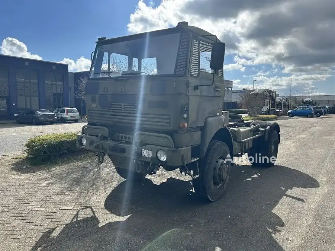DAF 2300 tegljač