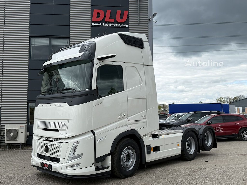 Novi Volvo FH500 tegljač