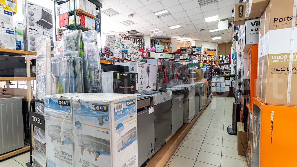 Poslovni prostor za izdavanje BEZ PROVIZIJE: Ostalo, 150m², Marka Nikolića, Zemun - 1800€