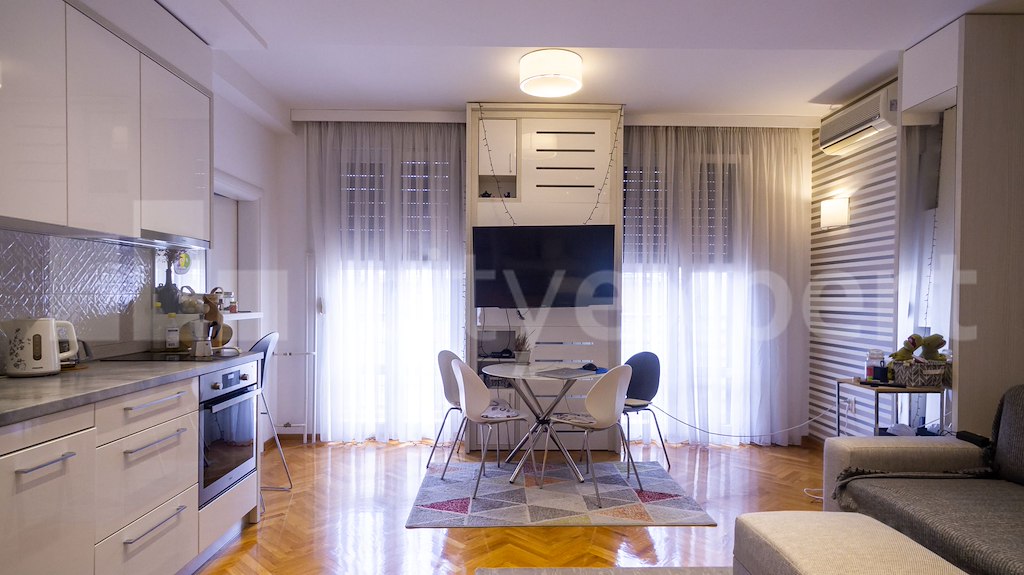 Stan Izdavanje Novi Sad Bez skrivenih troškova - 50m², Nikole Pašića, Novi Sad - 600€