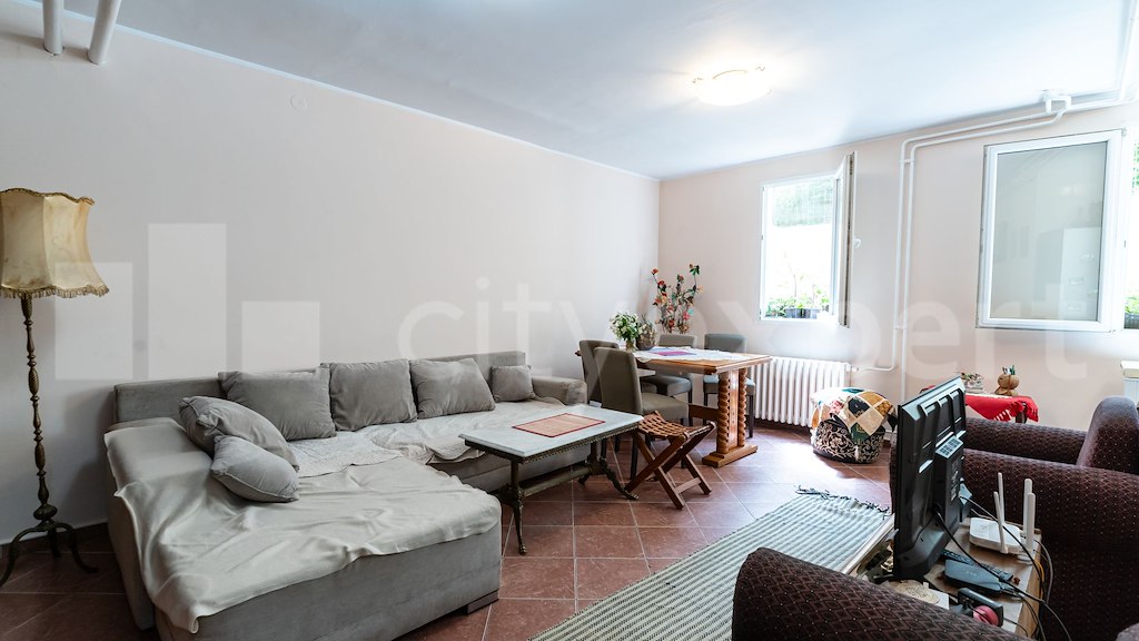 Stan za prodaju BEZ PROVIZIJE - Garsonjera, 34m², Gandijeva, Novi Beograd - 101000€