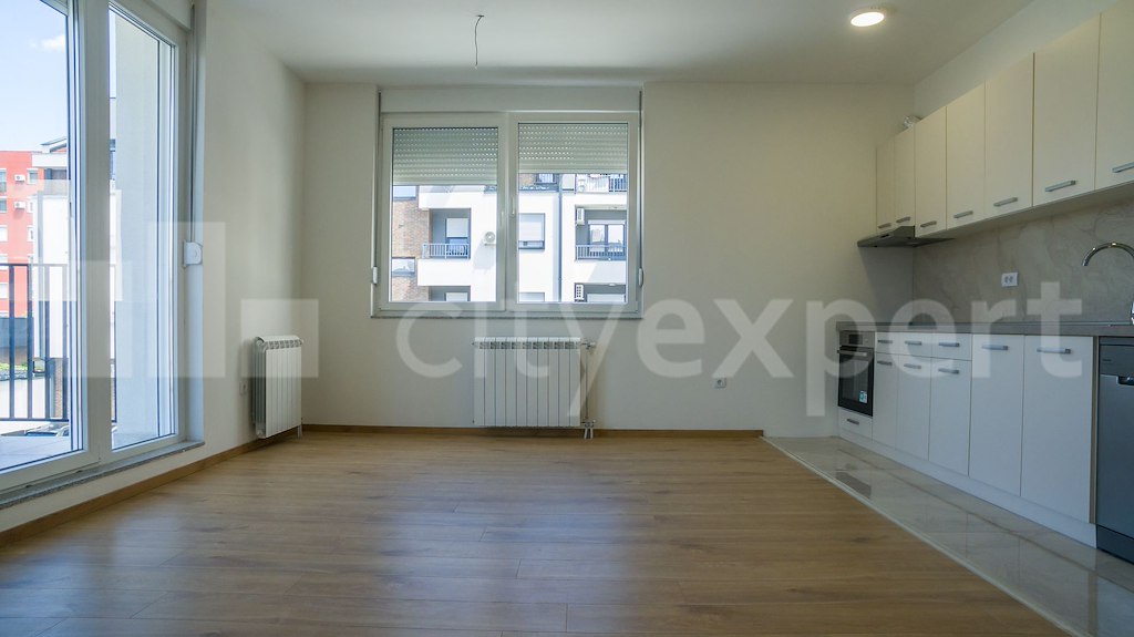 Stan Prodaja: 130m², Braće Lučić, Novi Sad - 399430€