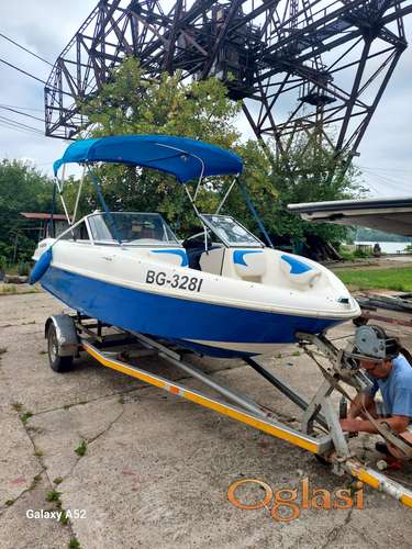 Prodajem gliser Glastron MX-175 Bowrider, MerCruiser 4.3 TKS, 2008, sa prikolicom Louder i mestom u Marini Stara Centrala, Dorćol.