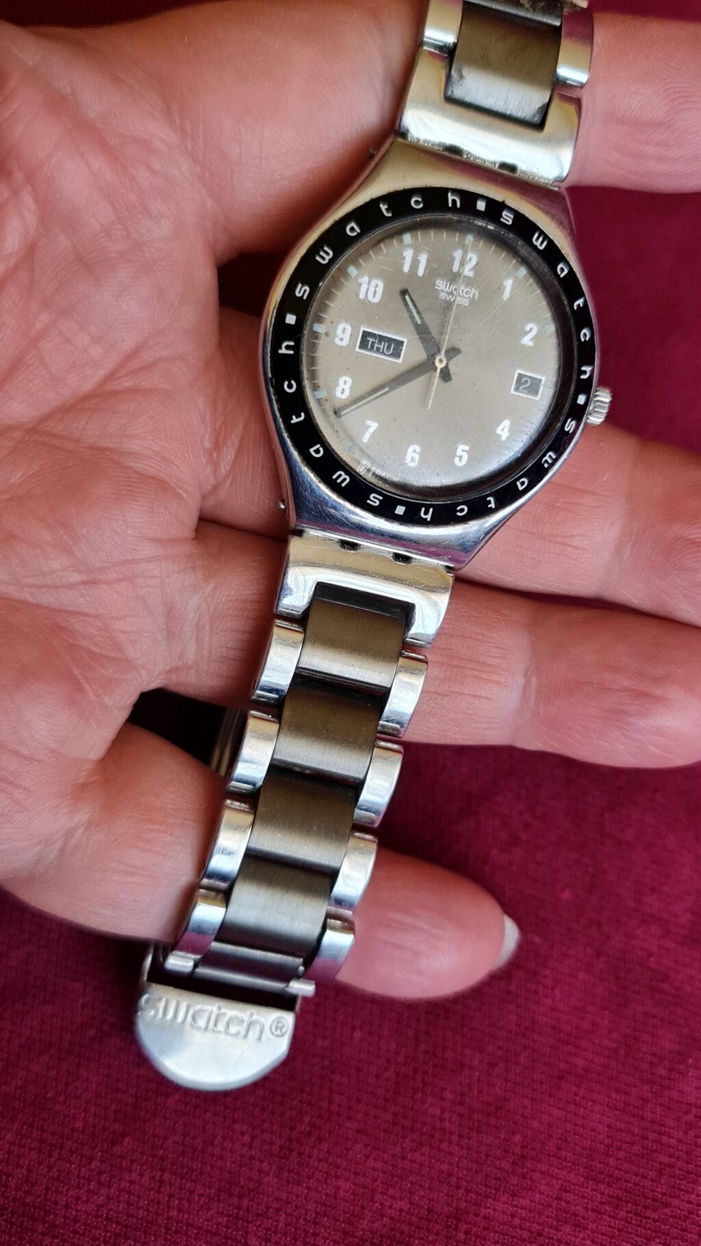 Swatch Irony muški ručni sat – Swiss Made - Kućište i narukvica od