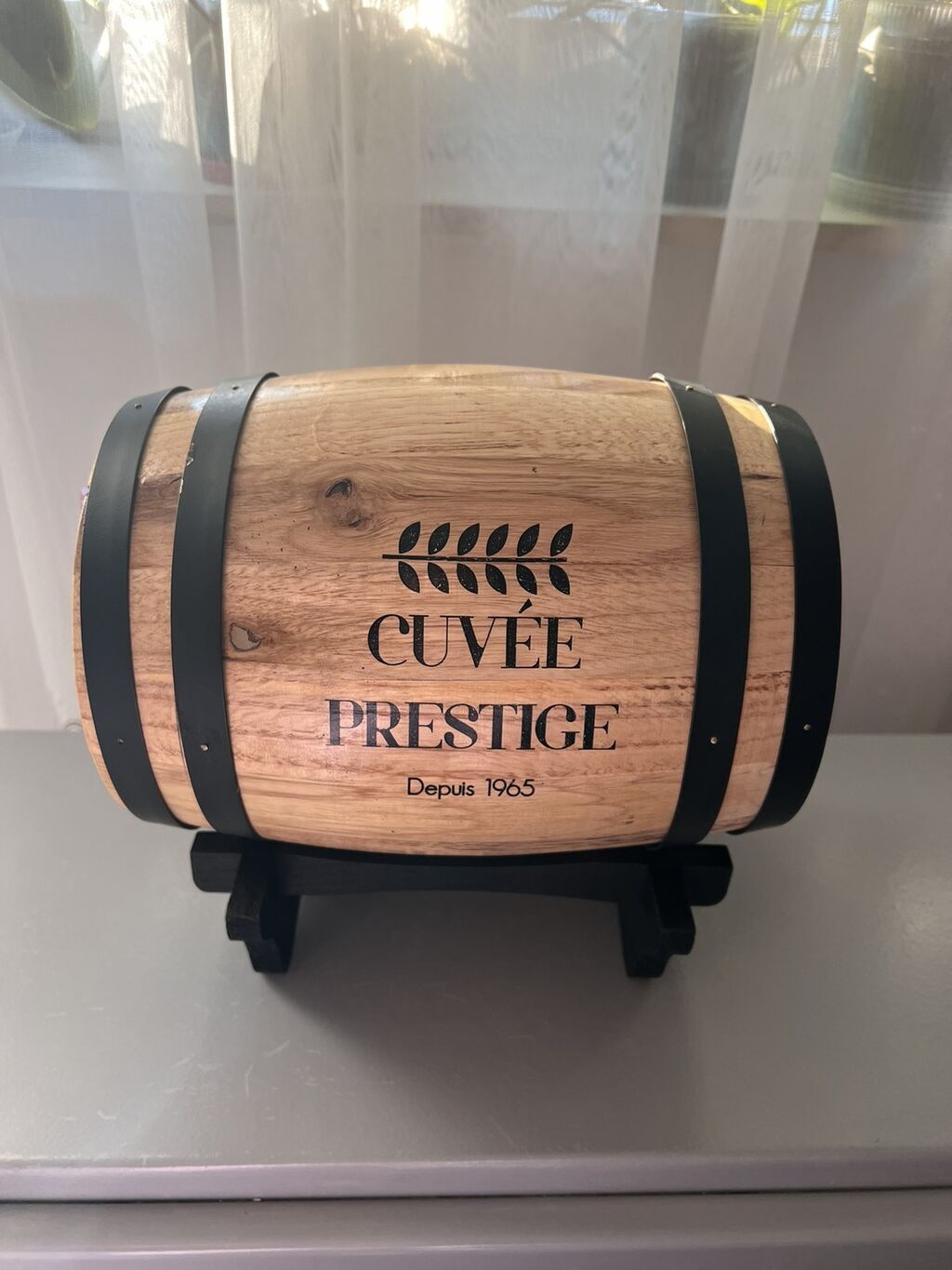 Burence za vino, novo, nekorišćeno, zapremine 5.5l