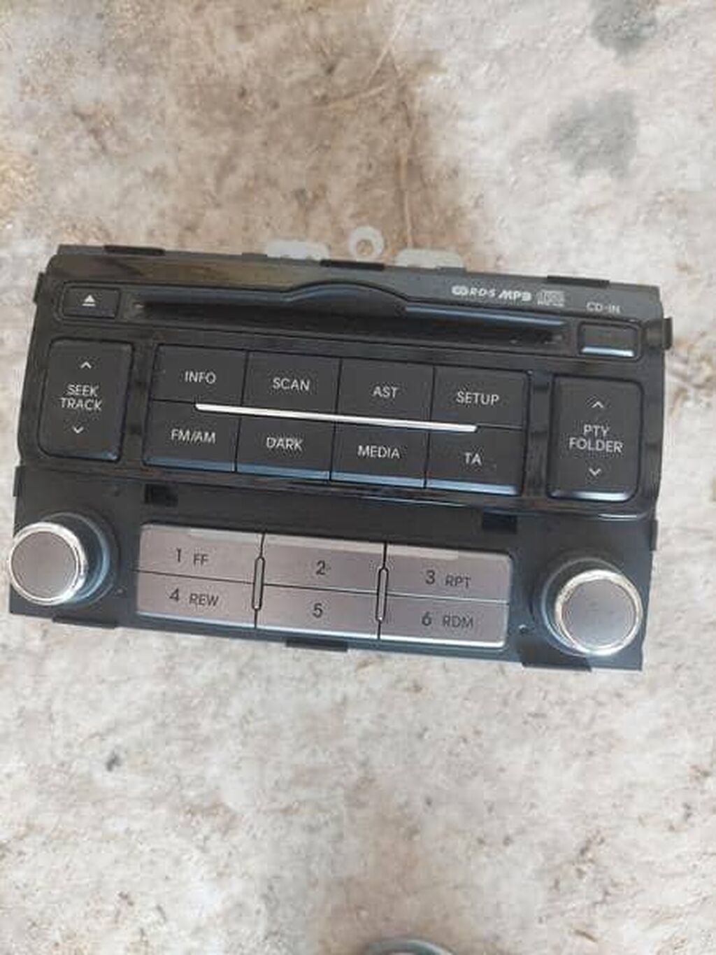 | MP3 RADIO ZA HYUNDAI I20 |