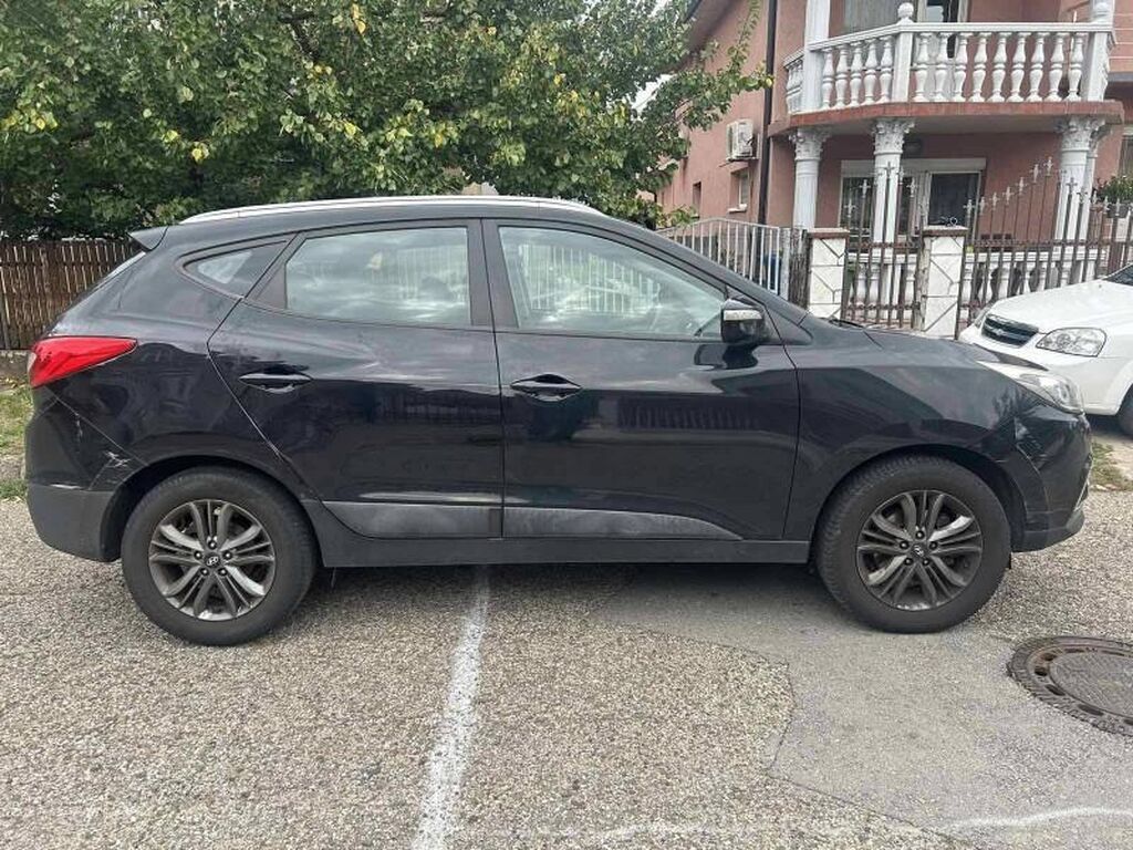 | KROV ZA HYUNDAI IX35 |