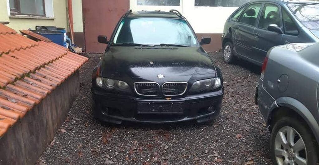 BMW SERIJA 3 2003. GOD. - KOMPLETAN AUTO U DELOVIMA | Svi delovi za