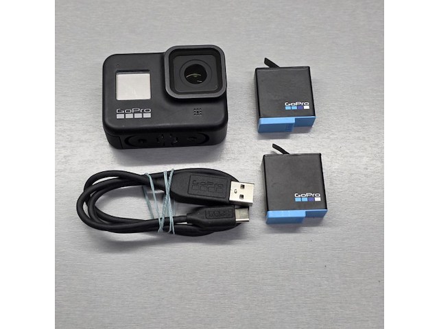 GoPro HERO 8 Black akciona kamera + 2 baterije + 32GB