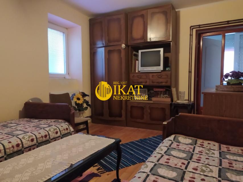 Titel kuća 151m2, lepo uređena ID#5078
90.000 €